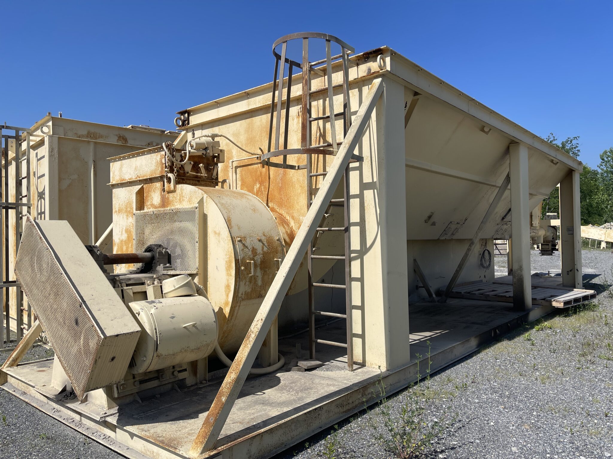 APS #BH008 – 1995 Astec 10,650 sq. ft. Baghouse complete – Asphalt ...